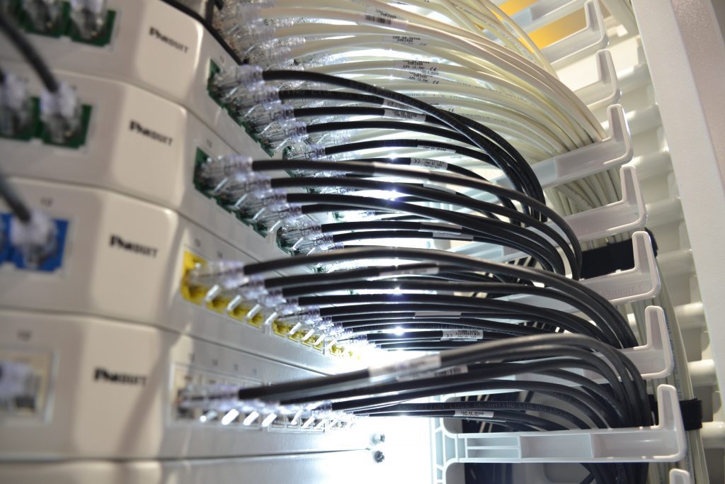 Soluções de Data Center - Portal Potência